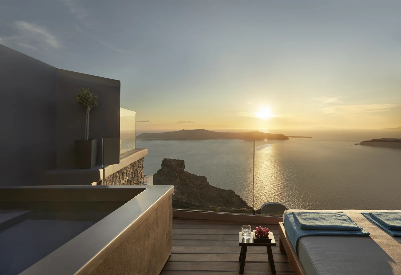 Greek Hotels For Every Kind of Holiday - Ravish Magazine