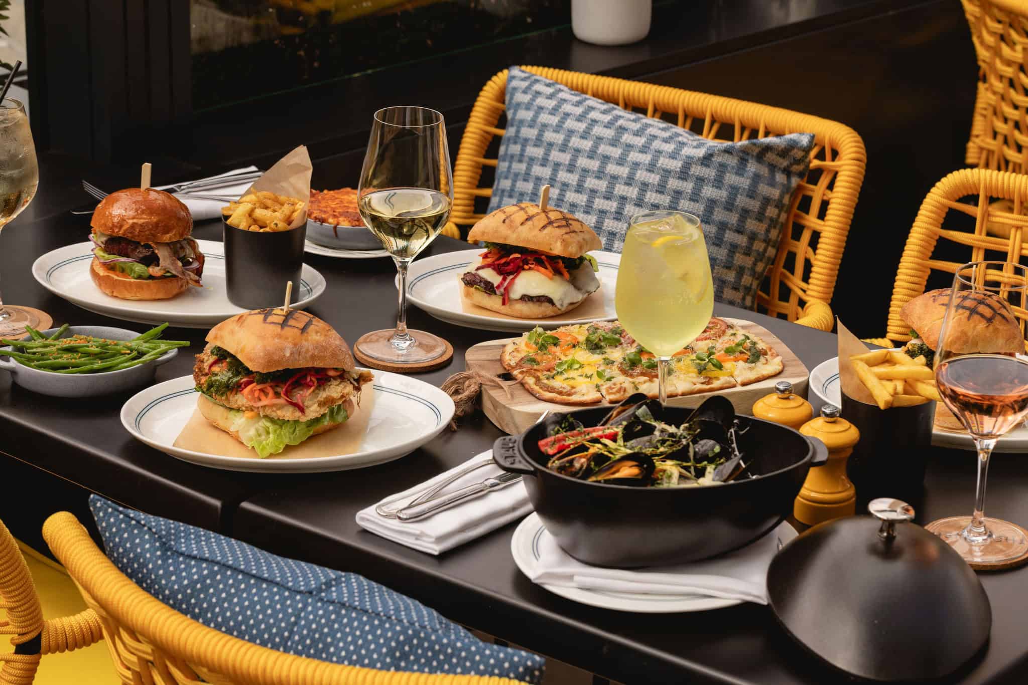 THE BRUSH GRAND CAFÉ UNVEILS ITS TERRACE AND BRUNCH MENU - Ravish Magazine